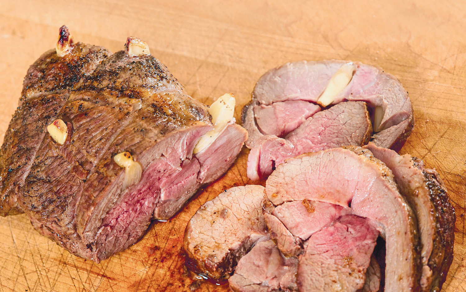 Jacques Pépin's Roast Leg of Lamb with Garlic